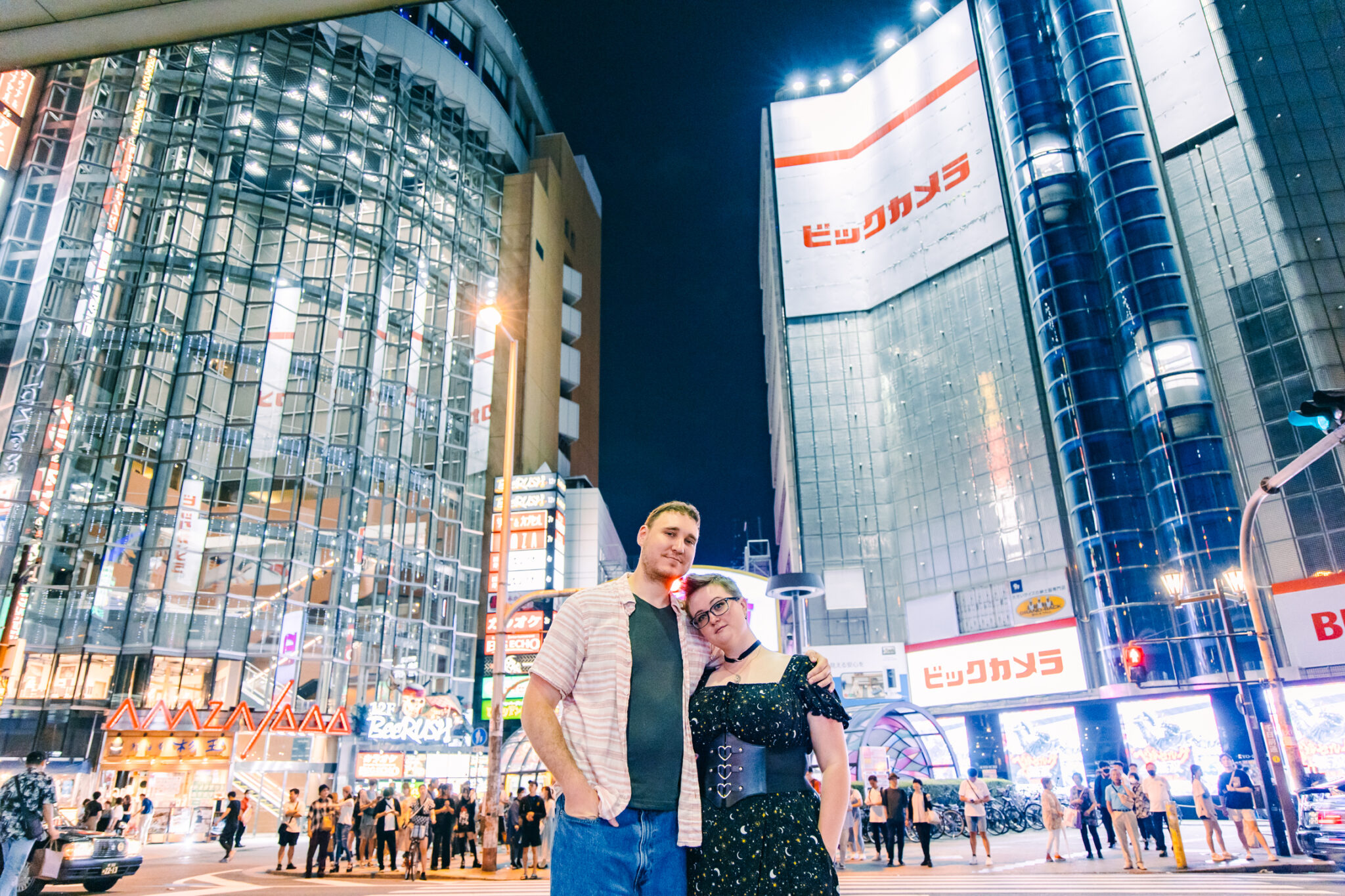 Night photo shooting in Osaka with a professional photographer ...